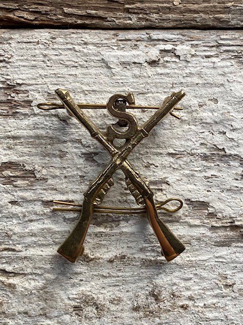 Brass British army sniper badge - Wells Reclamation
