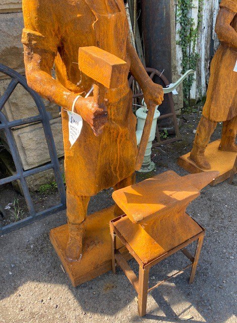 Statue blacksmith statue - Wells Reclamation