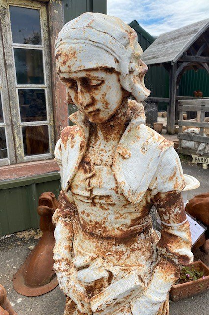 Anne Boleyn Cast Iron Statue - Wells Reclamation