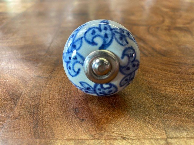 Cupboard knobs - Wells Reclamation