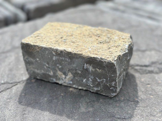 Yellow Grey Limestone Cobble Setts Heavy Duty - Cobbles & Setts - Wells ...