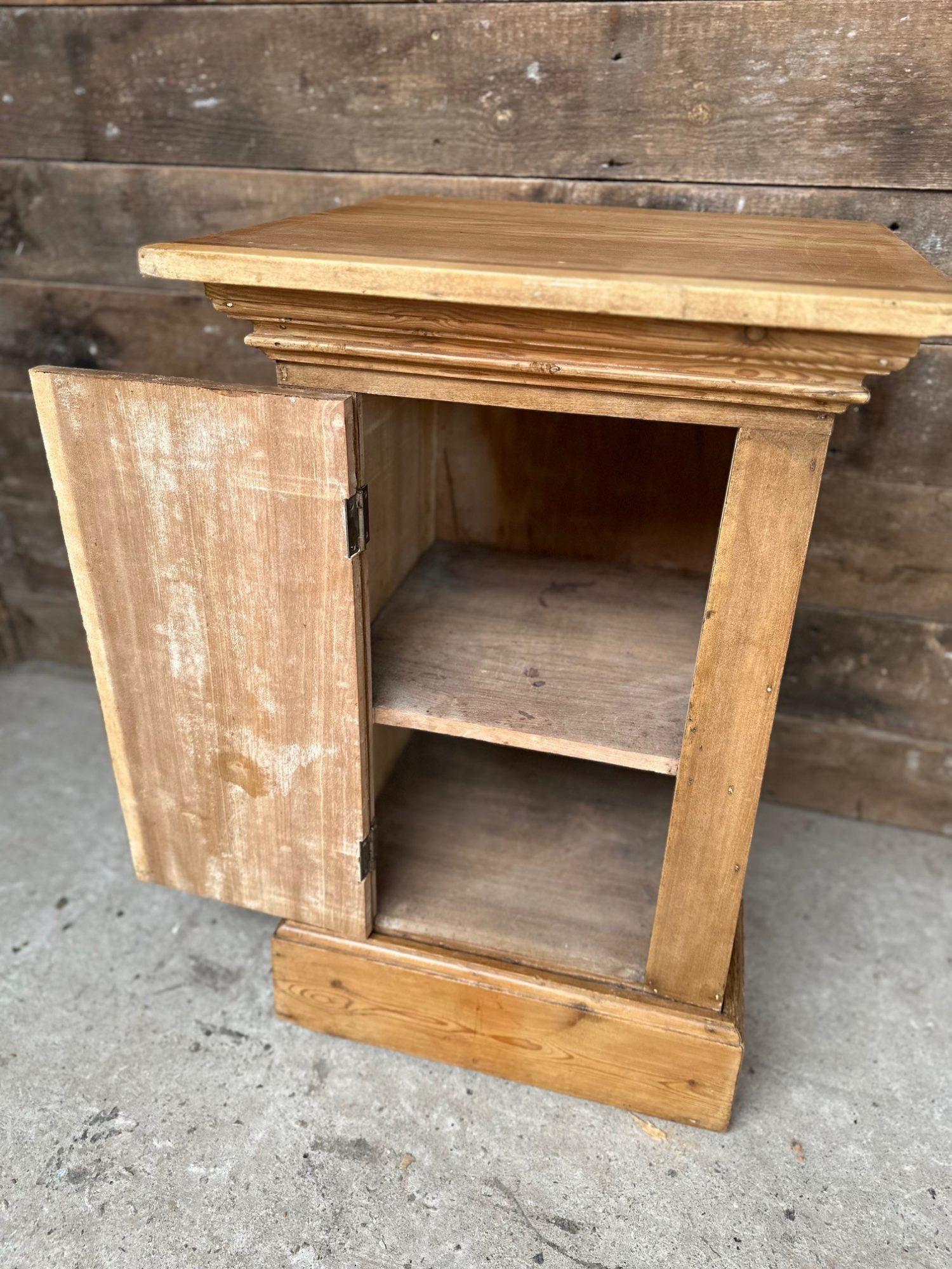Vintage pine furniture - Wells Reclamation