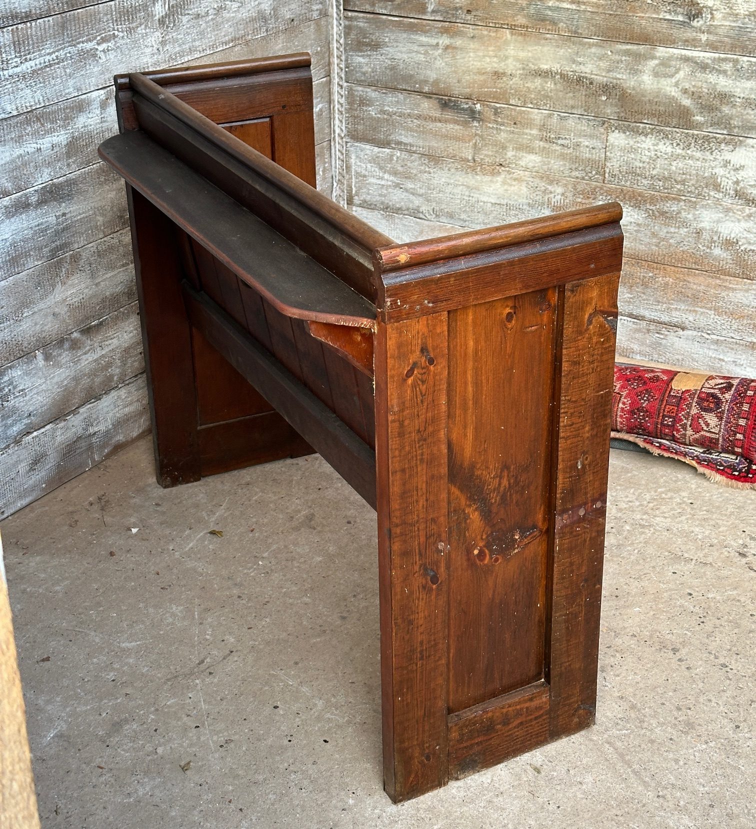 vintage pew - Wells Reclamation