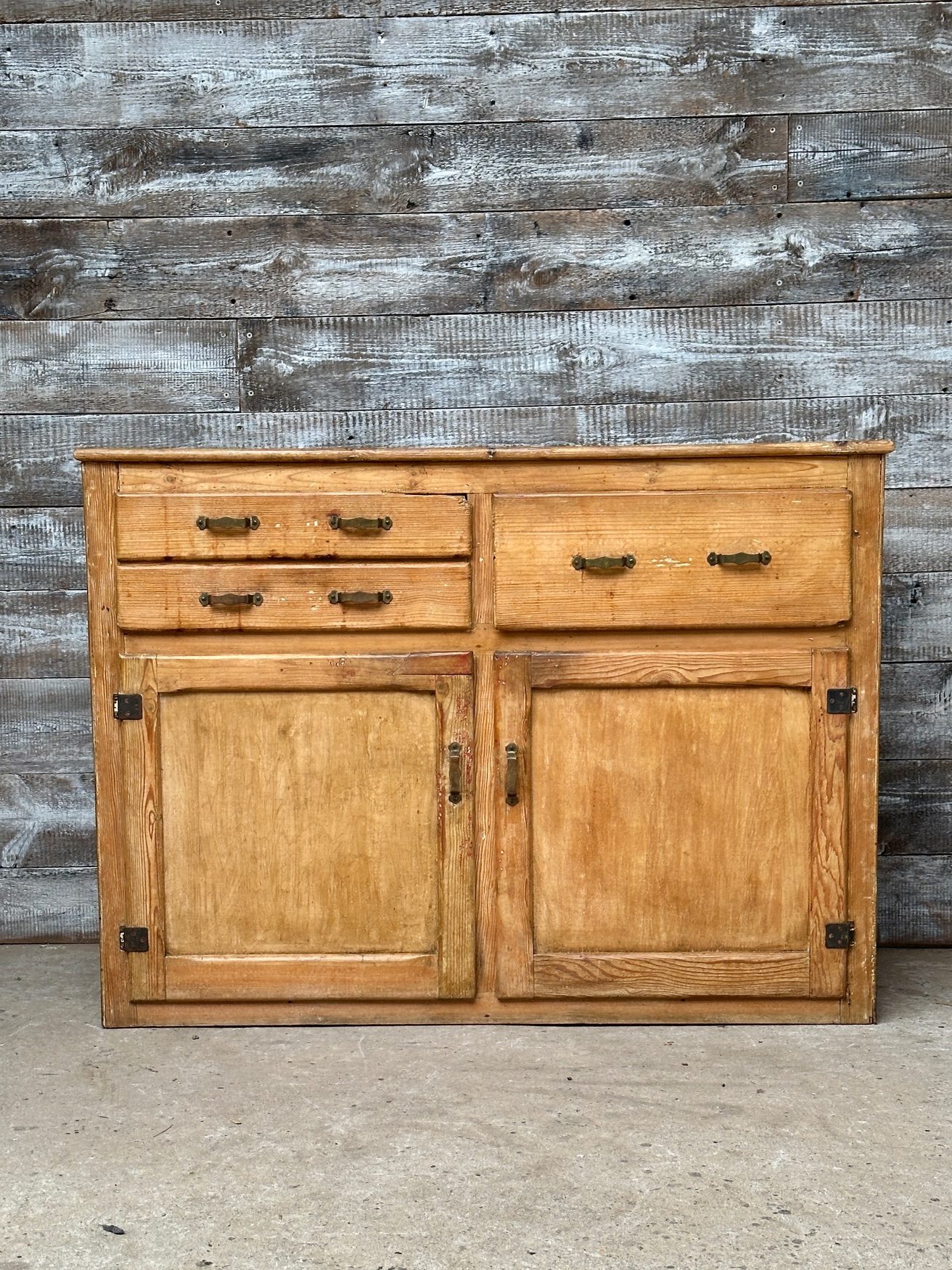 farmhouse pine furniture - Wells Reclamation