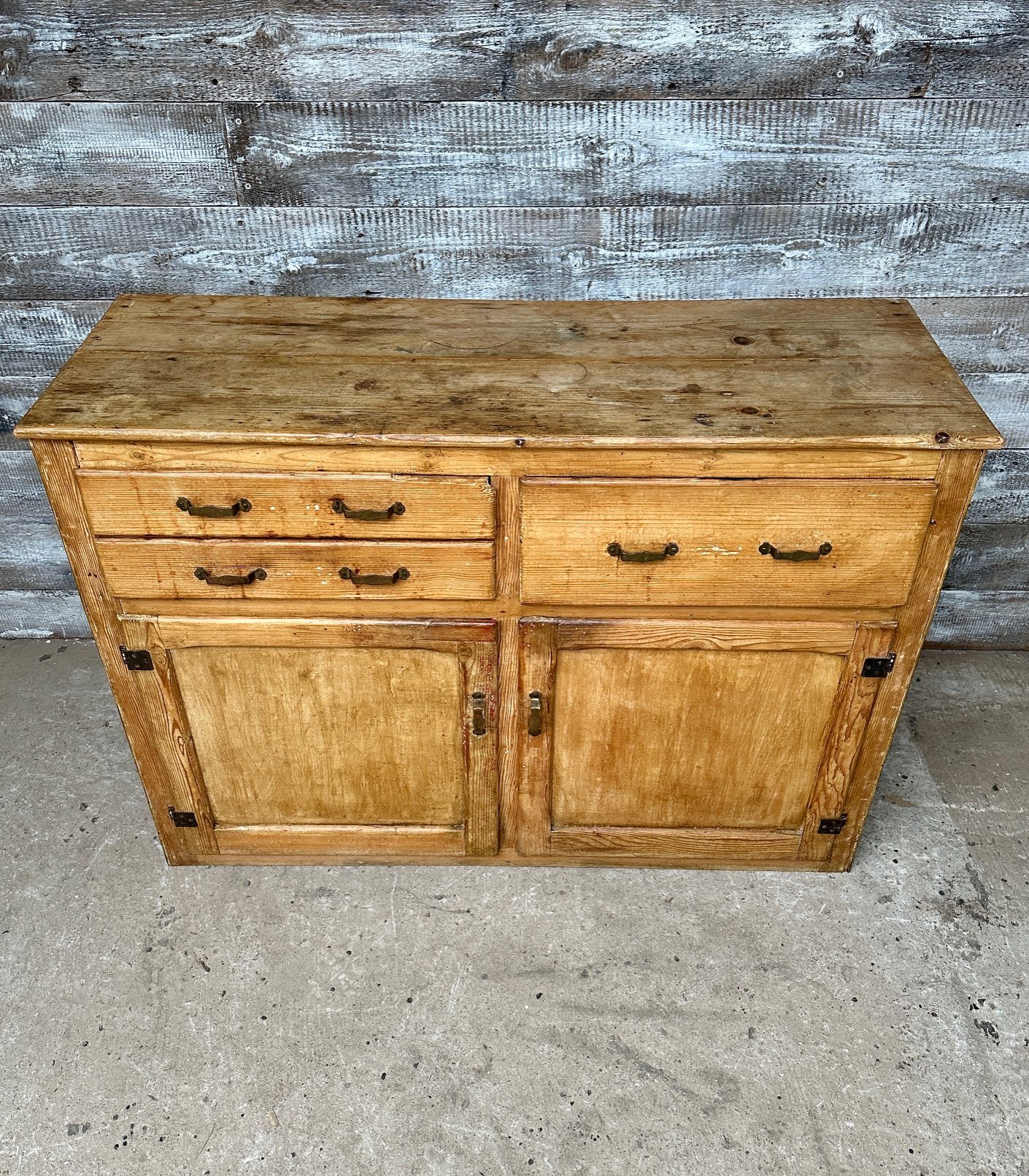 farmhouse pine furniture - Wells Reclamation