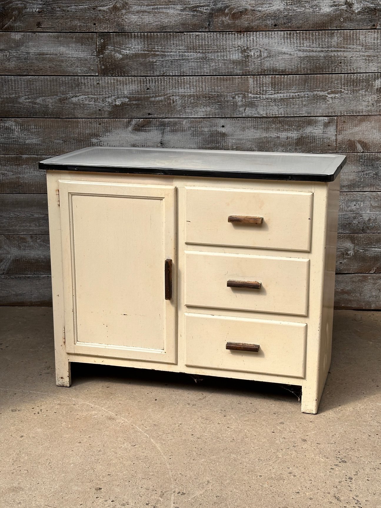 vintage kitchen unit - Wells Reclamation