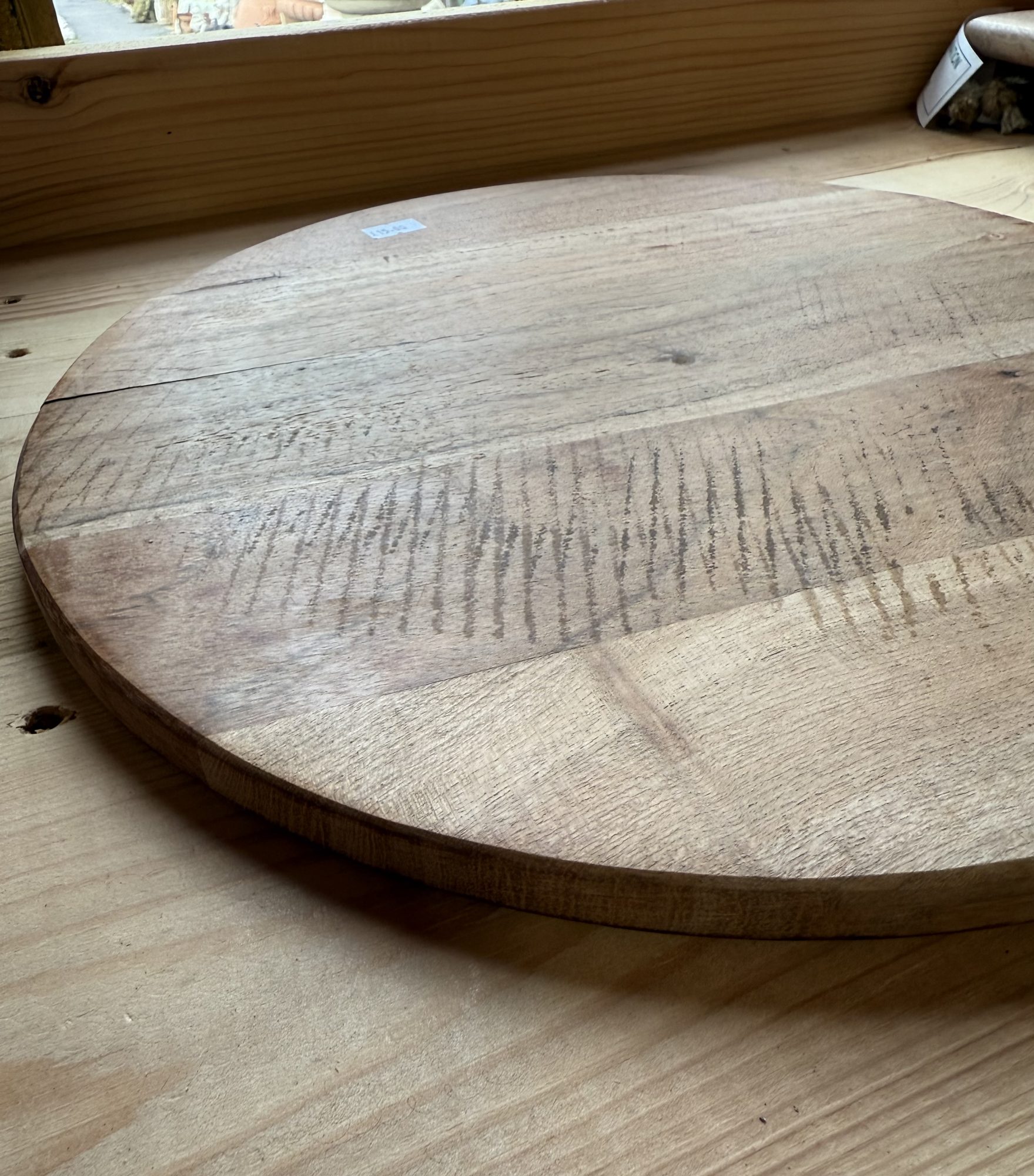Round Bread Board/Chopping - Wells Reclamation