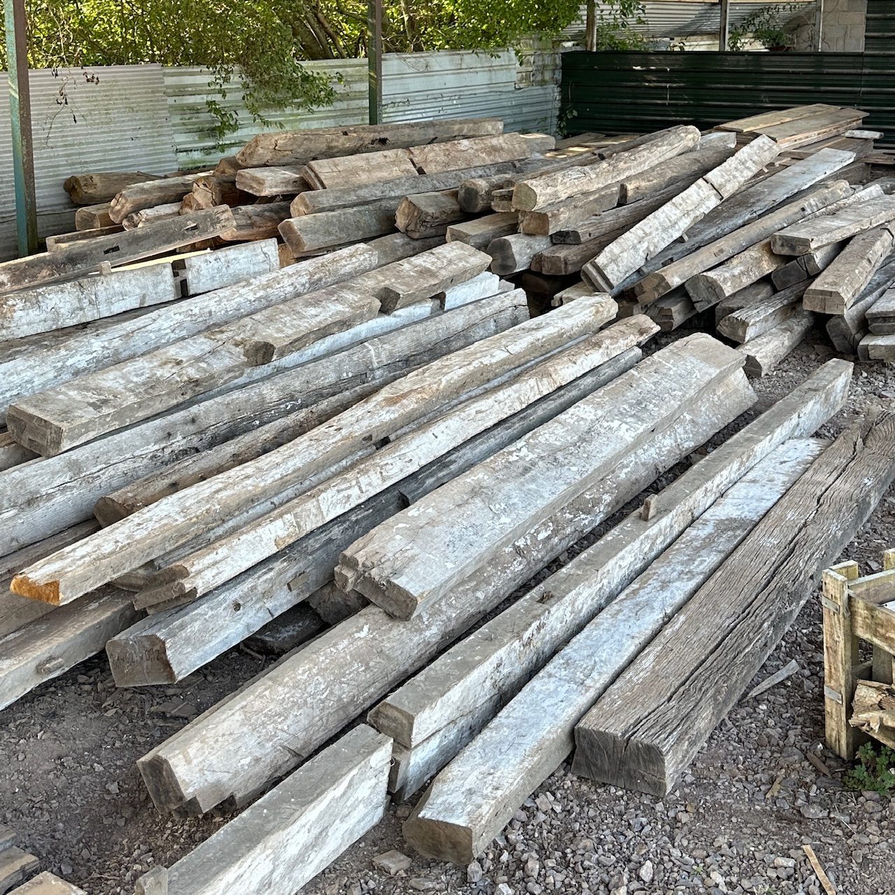 Reclaimed oak beams - Wells Reclamation