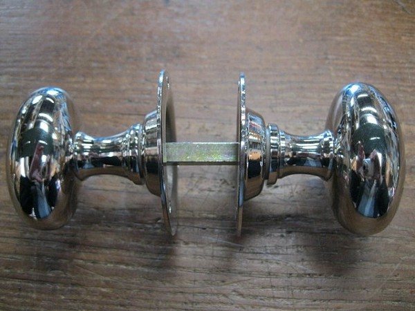Chrome door knobs - Wells Reclamation