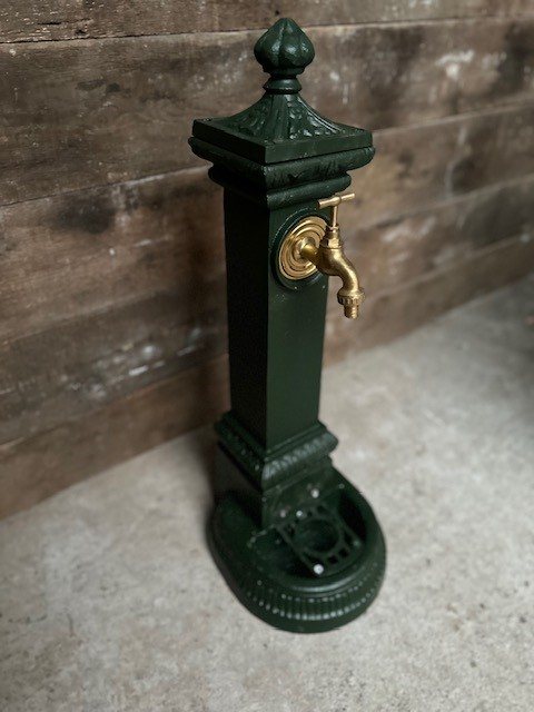 Metal Standing Outdoor Tap Cast Iron And Glass Garden Rain Gauge,