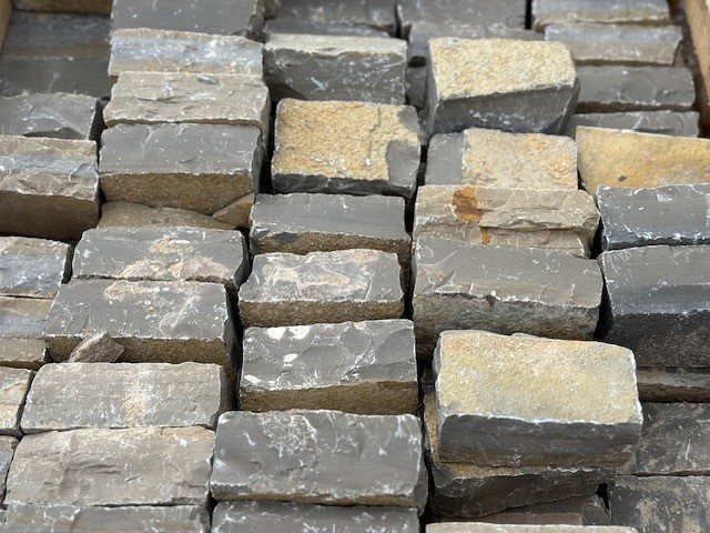 Yellow Grey Limestone Cobble Setts Heavy Duty - Cobbles & Setts - Wells ...