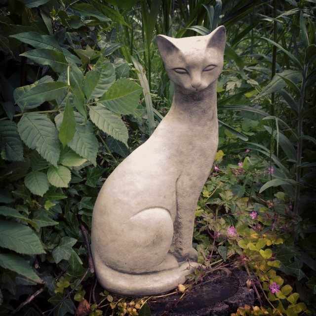 Garden statues - Wells Reclamation